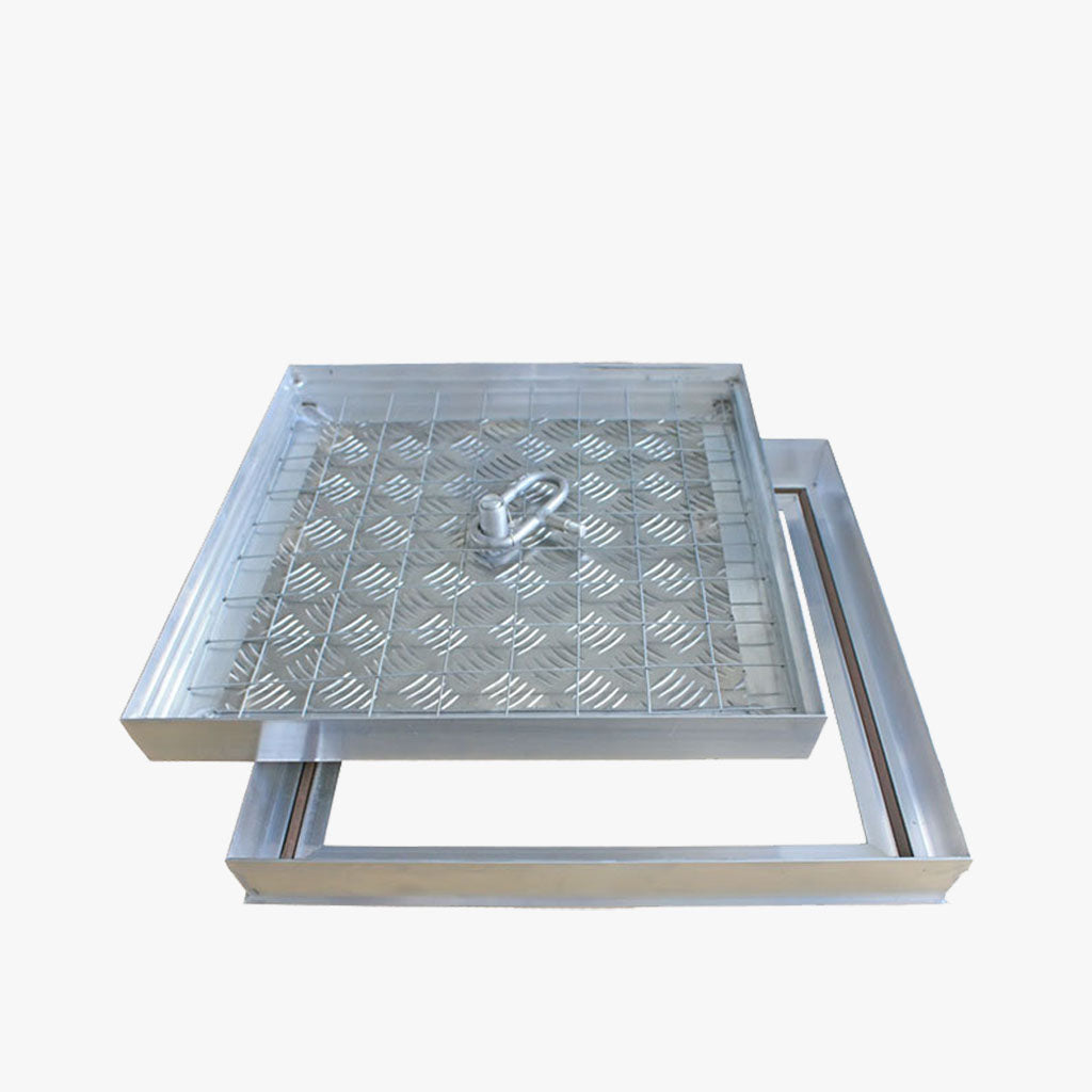Floor Hatches – Tile LevelIing System